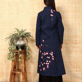 Cotton Padded Embroidery Chinese Winter Coats With Floral Pattern Type