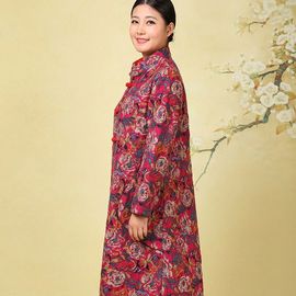 Anti Wrinkle Traditional Chinese Winter Coat , 100% Cotton Long Chinese Coat