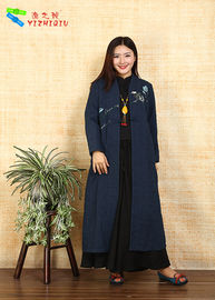 Dustproof Traditional Chinese Tang Suit Coat , Winter Ladies Embroidered Coats