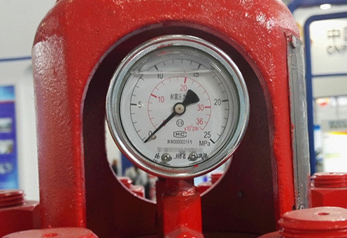 API 7K Pressure Gauges