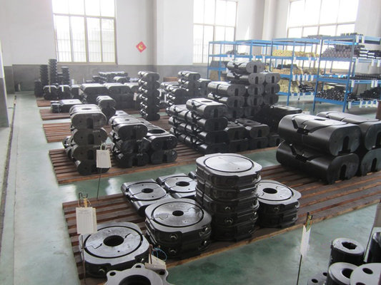 Single rame  BOP ram assembly