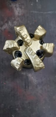 API 7-1  17-1/2" matrix  body PDC drill bit