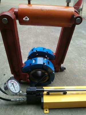 China HDD drilling pipe joint break out tong/spinning wrench Torque 40000 Nm supplier