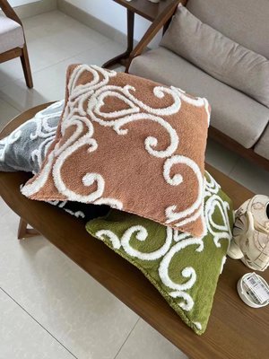 Home Square Embordiery Sofa Pillow Case