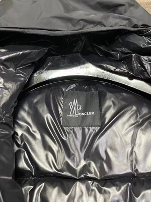Mens High Quaity Moncler Winter Down Jacket with Hood