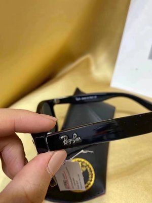 RayBan Unisex Suglasses