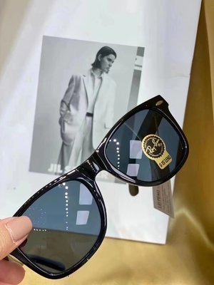 RayBan Unisex Suglasses