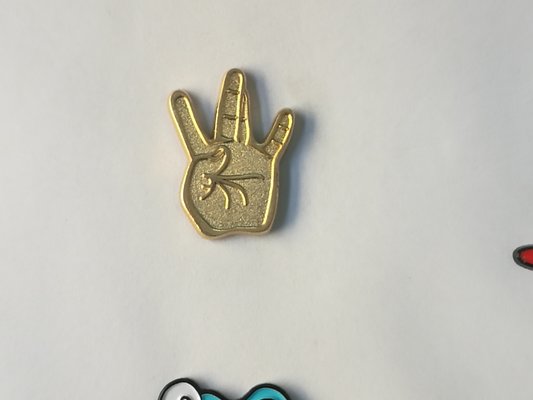 Custom Die Struck Lapel Pins Hand Shape Gold Plating For Collectables