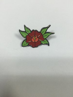Enamel Flowers Metal Lapel Pins Black Nickel Plating With Customized Logo Printed