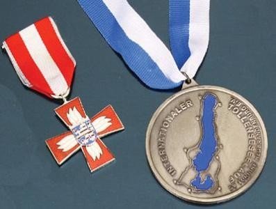 Aluminum Alloy / Brass Medal With Ribbon , Military Service Medals And Ribbons Custom