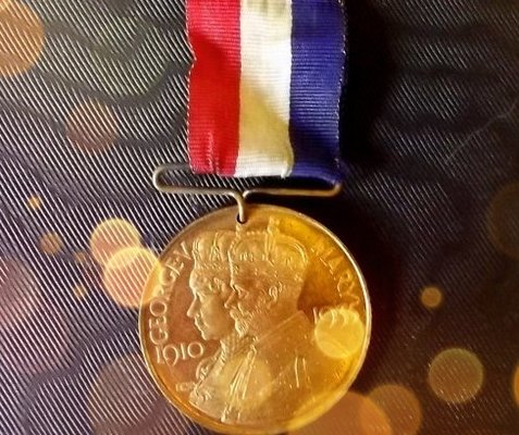 Metal Military Medals And Ribbons Gold Plating For Decorations / Award