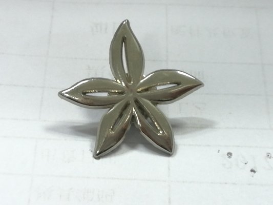 Customized Flower Die Struck Lapel Pins ,  Flower Suit Lapel Pins for Decoration