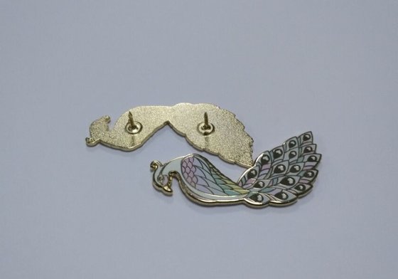 Pretty Peacock Lapel Pin Golden Plating , Hard Vintage Enamel Pins Badge