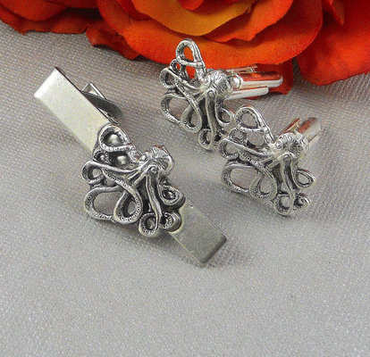 Metal Skinny Tie Bar Clip For Valentines Day , Engraved Tie Pin Customized