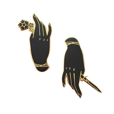 Pretty Peacock Lapel Pin Golden Plating , Hard Vintage Enamel Pins Badge