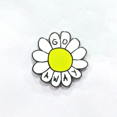 Flower Shape Custom Lapel Pins Small Order With Hard Enamel Craft