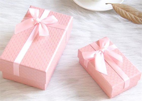 Butterfly Knot Decorative Gift Boxes Packing Cosmetics With Lids
