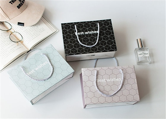 Colorful Printing Custom Paper Shopping Bags , Promotional Clothes Paper Gift Bag