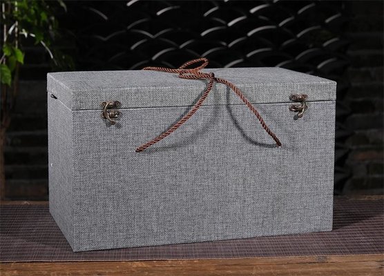Fabric / Velvet Upmarket Chinoiserie Custom Paper Gift Box For Packing Precious Artwork