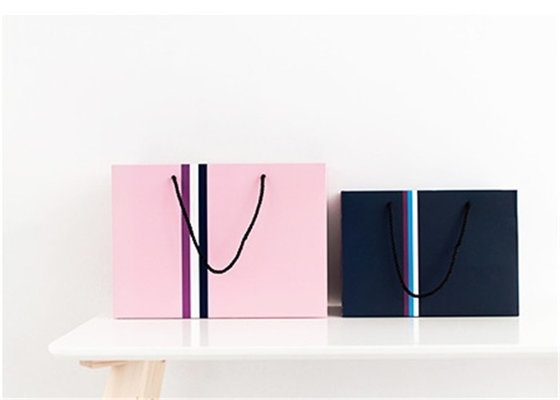 Side Gusset Bag Custom Paper Shopping Bags For Packaging Gift Clothes