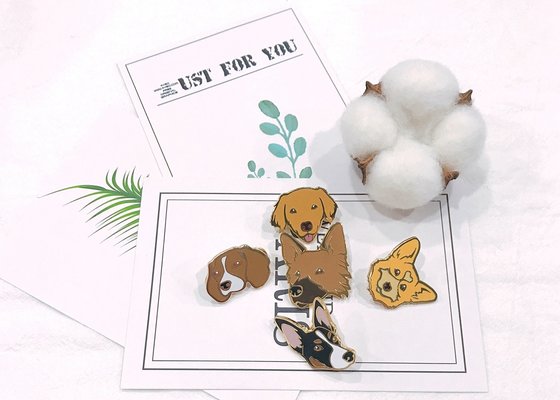 Different Dog Shapes Customized Hard Enamel Laple Pins For Dog Lover