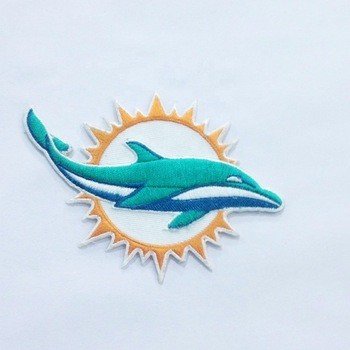 Durable Iron On Embroidery Patch , Custom Logo Patch For Clothing And Cup