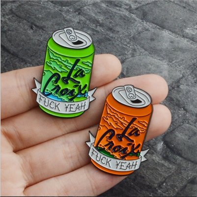 Customized Soft Enamel Lapel Pins Nice Quality With Zinc Alloy Material Buttle Shape