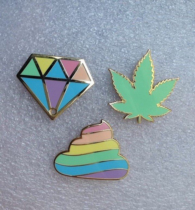 Small Lapel Enamel Pins Badge / Custom Metal Lapel Pins Gold Plating