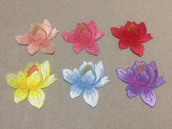 Colorful Flower Custom Embroidered Patches With Iron On For Clothing