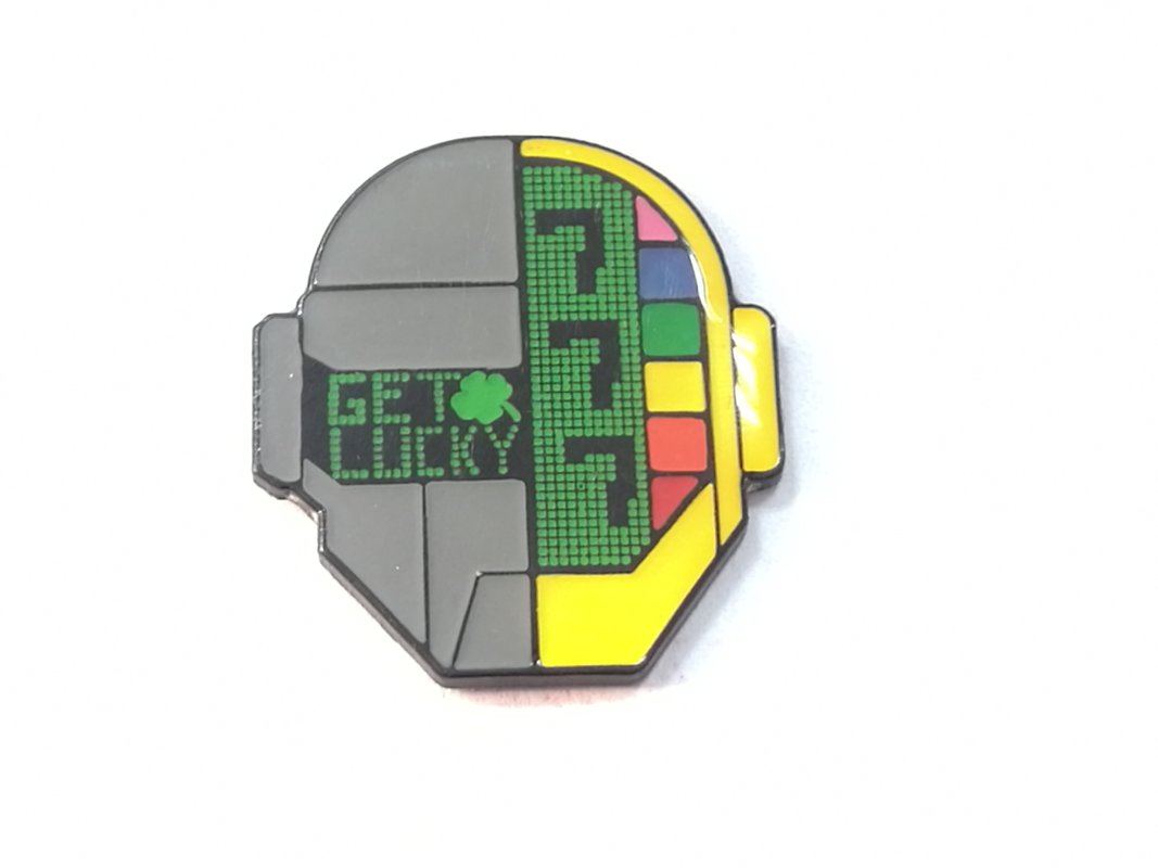 Custom Lucky Soft Enamel Lapel Pins with Epoxy Cover Robot Head Shape