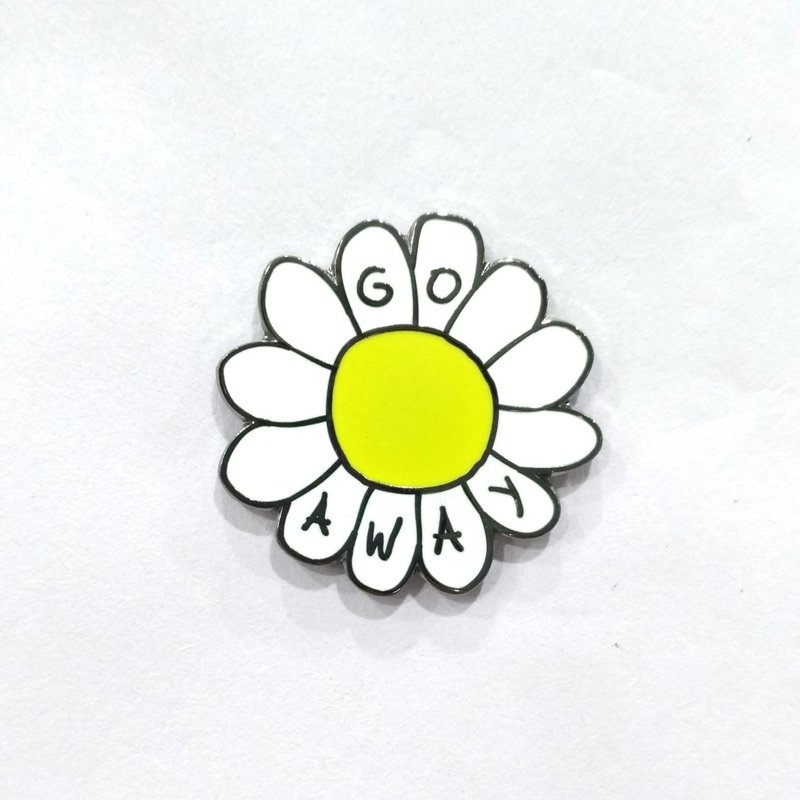 Flower Shape Custom Lapel Pins Small Order With Hard Enamel Craft