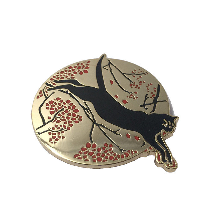 Customized Hard Enamel Lapel Pin Badges Gold Metal Plating For Kids