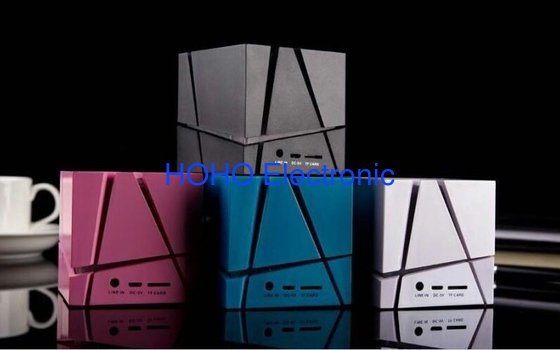 Q1 Magic Cube Square Portable Stereo Wireless Subwoofer Bluetooth music speaker for iphone supplier