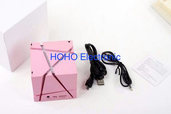 Q1 Magic Cube Square Portable Stereo Wireless Subwoofer Bluetooth music speaker for iphone supplier