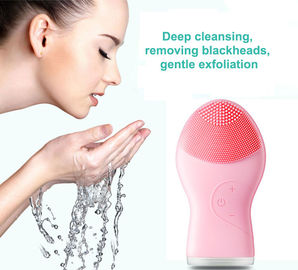 Waterproof Silicone Skin Cleansing Brush , 3 - Button Silicone Pore Scrubber