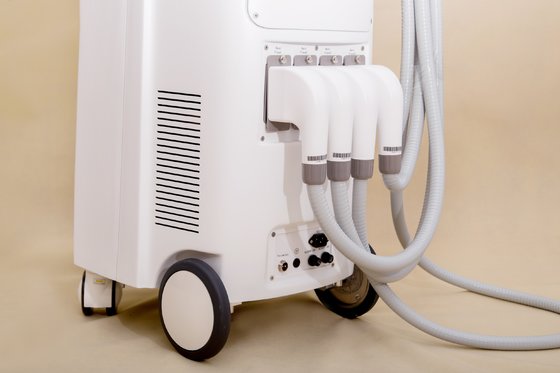 ALUZ Multi-function full body vertical pulse mode vacuum machine for facial lifting, skin tightening 40kHz supplier
