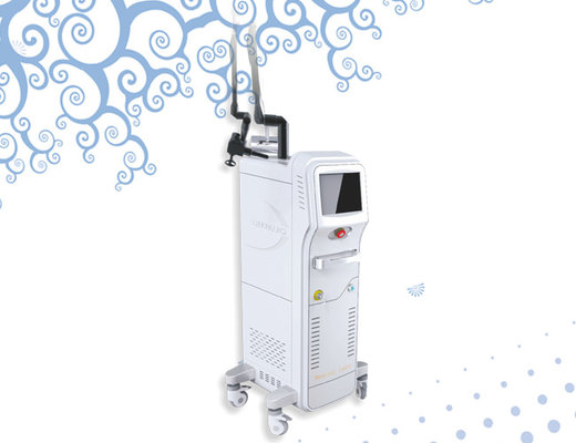 China Hair Removal Skin Lifting CO2 Fractional Laser Machine For Arm / Leg / Body supplier