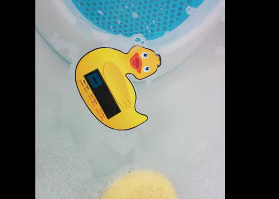 Digital Water Proof Baby Bath Thermometer Duck Card Non-toxic LCD