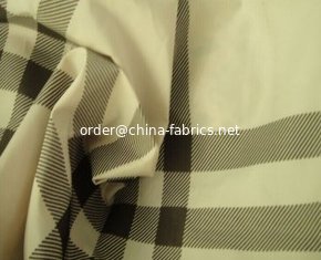 China 100% Polyester Imitated Printed Memory Fabric For Outerwear supplier