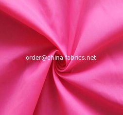 China Polyester 180T 190T 210T plain dyed taffeta polyester fabric supplier