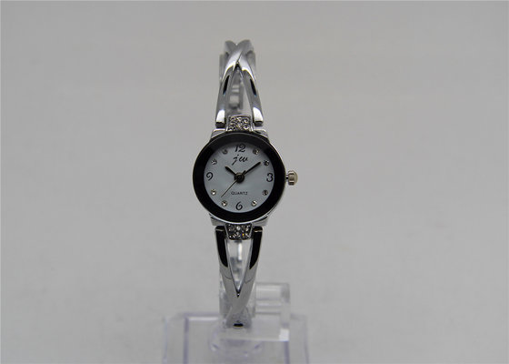 Round alloy womens bracelet watches