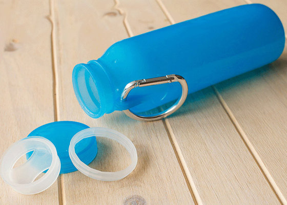 Portable  Outdoor Travel bpa free silicone collapsible water bottle 650Ml