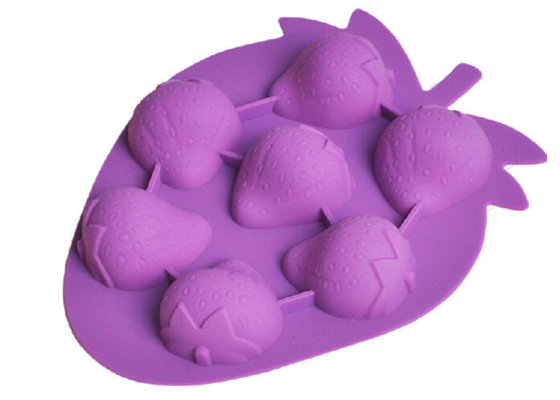 Strawberry Shaped Silicone Novelty Ice Trays For Dishware / Microware And Freezer