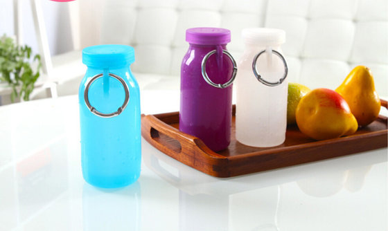 Blue Color 14Oz Waterproof  food grade Silicone Water Bottle with Customized Logo