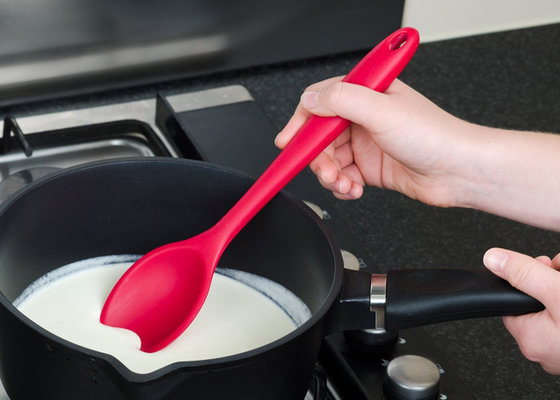 Red Silicone Kitchen Utensils Set With Brush / Turner / Tongs / Spatula And Spoon