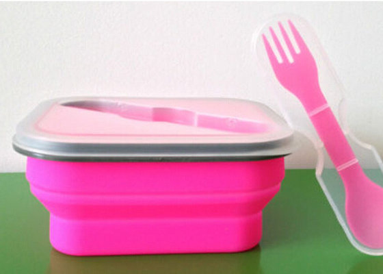 Small Durable 600ml Silicone Lunch Boxes For Students Easy to carry Blue or Pink color