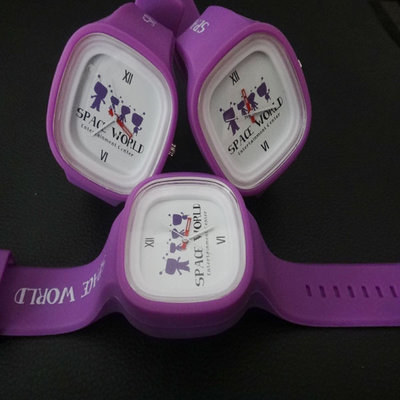 Fashionable Custom Printed Jelly Wrist Watches With Interchangeable Strap / Face