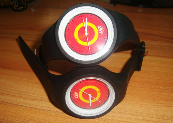 Custom Logo  Silicone Jelly Watch With Round Face Dial