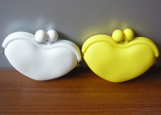 Eco - Friendly Colorful Silicone Coin Purse Novelty Wallet Pouch For Teenagers