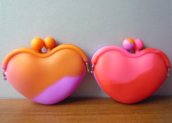 Fashion Blended Color Heart Shape Silicon Coin Purse For Women